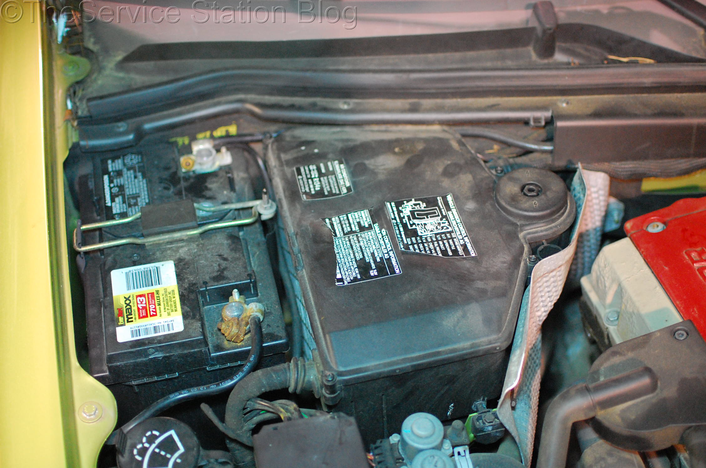 Mercedes SLK230 K40 Relay Module | The Service Station Blog